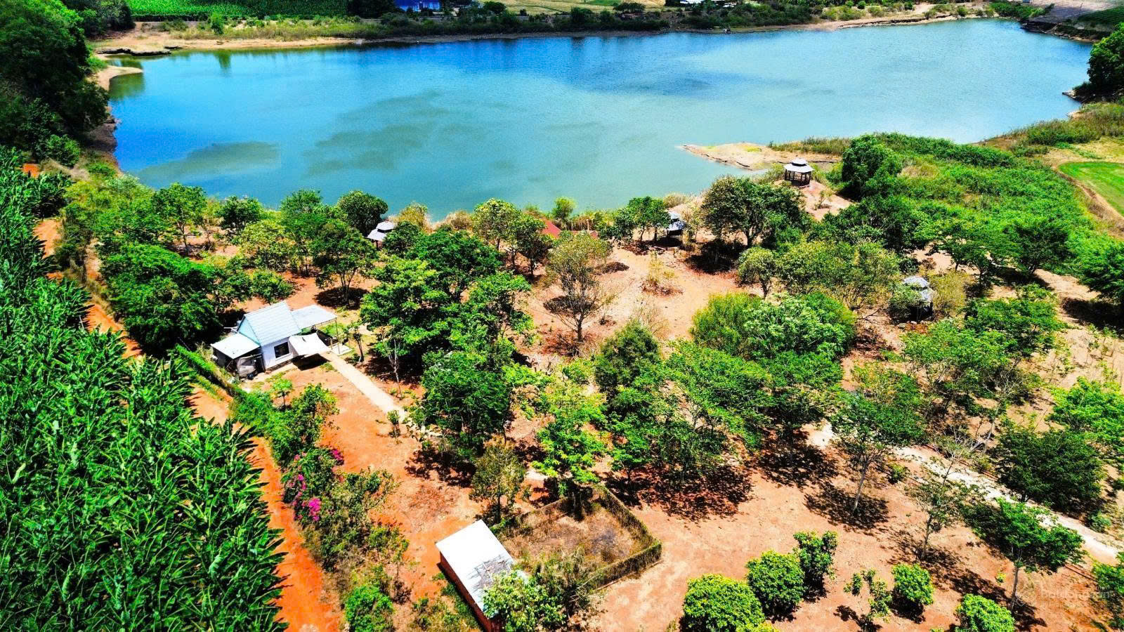 Bán lô đất view hồ đẹp - vị trí vàng tại Tam Long - HCM(Long Phước - TP ...
